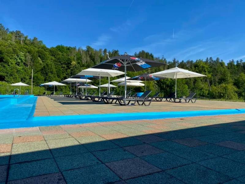 Vanjski bazeni Lešće - Sport i rekreacija - Središnja Hrvatska